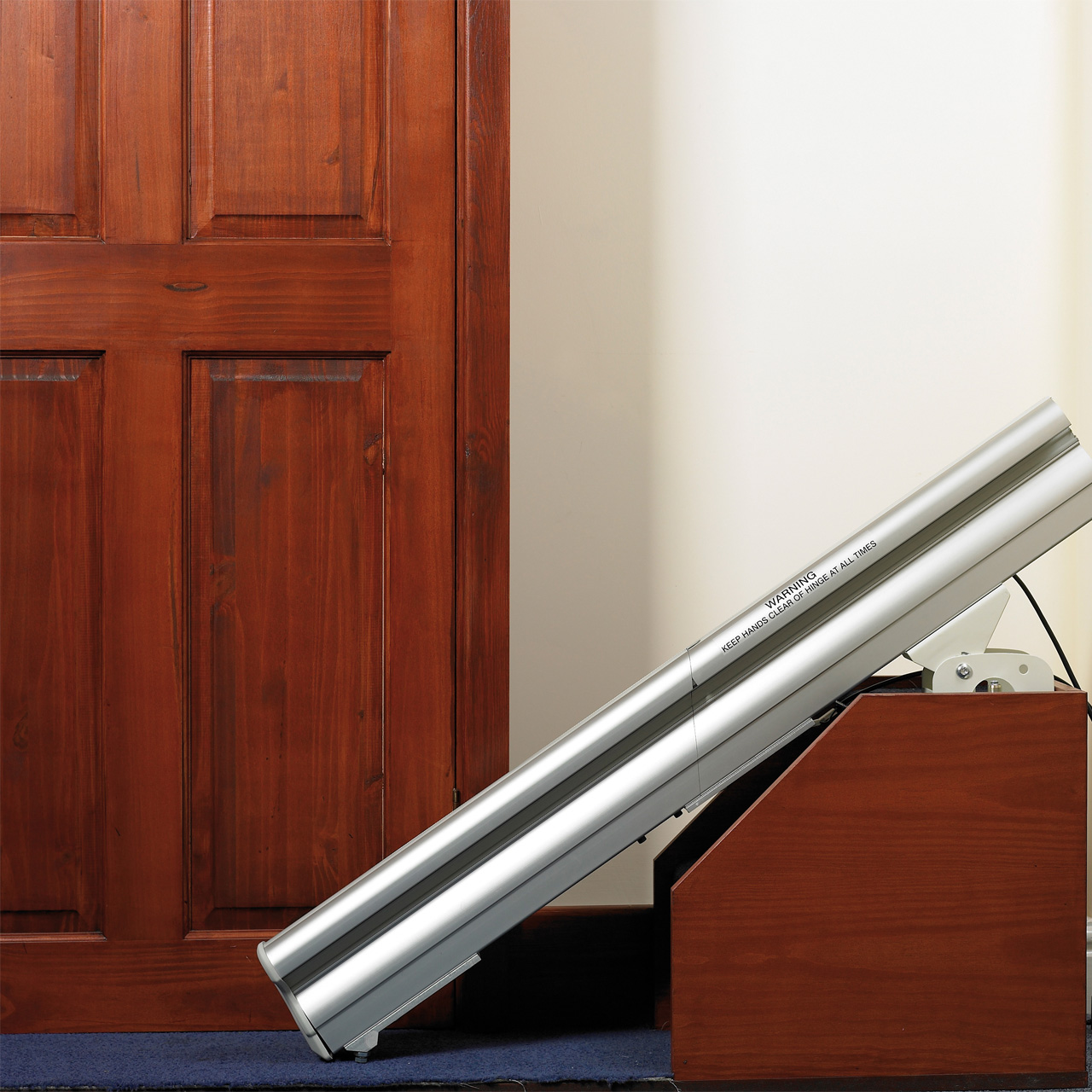Powered-hinge-A_1280 | DHG